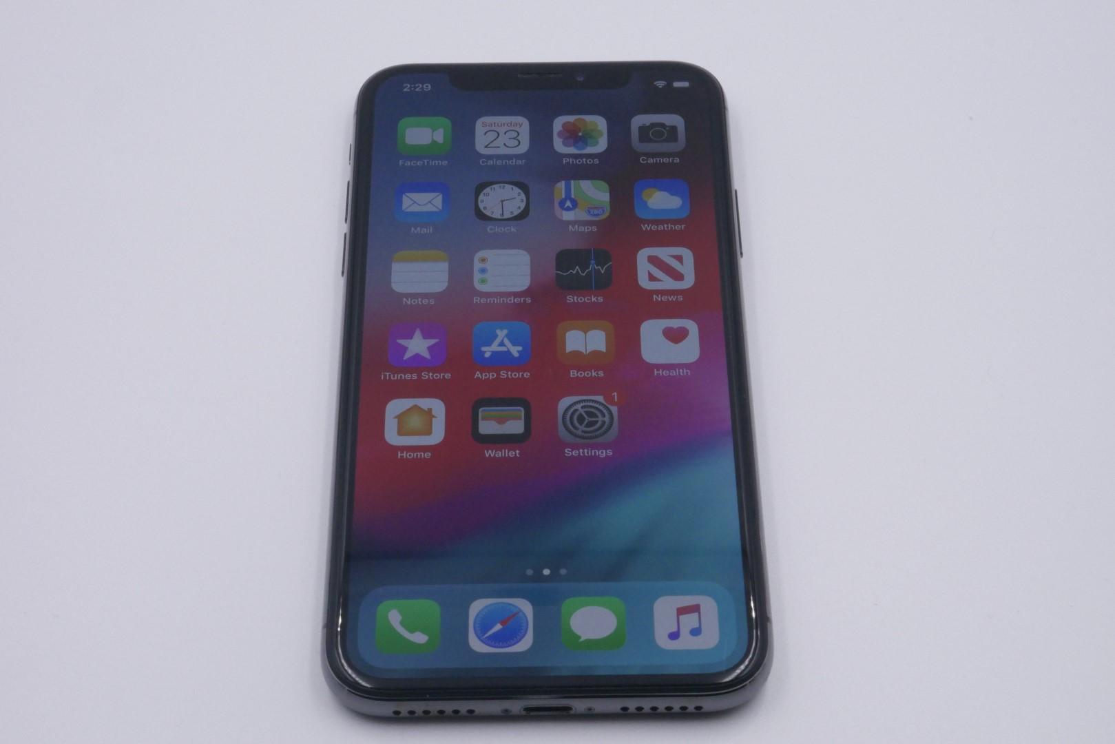 Apple iPhone X - Unlocked, Gray, 256GB, A1865 - LRWS38094 - Swappa