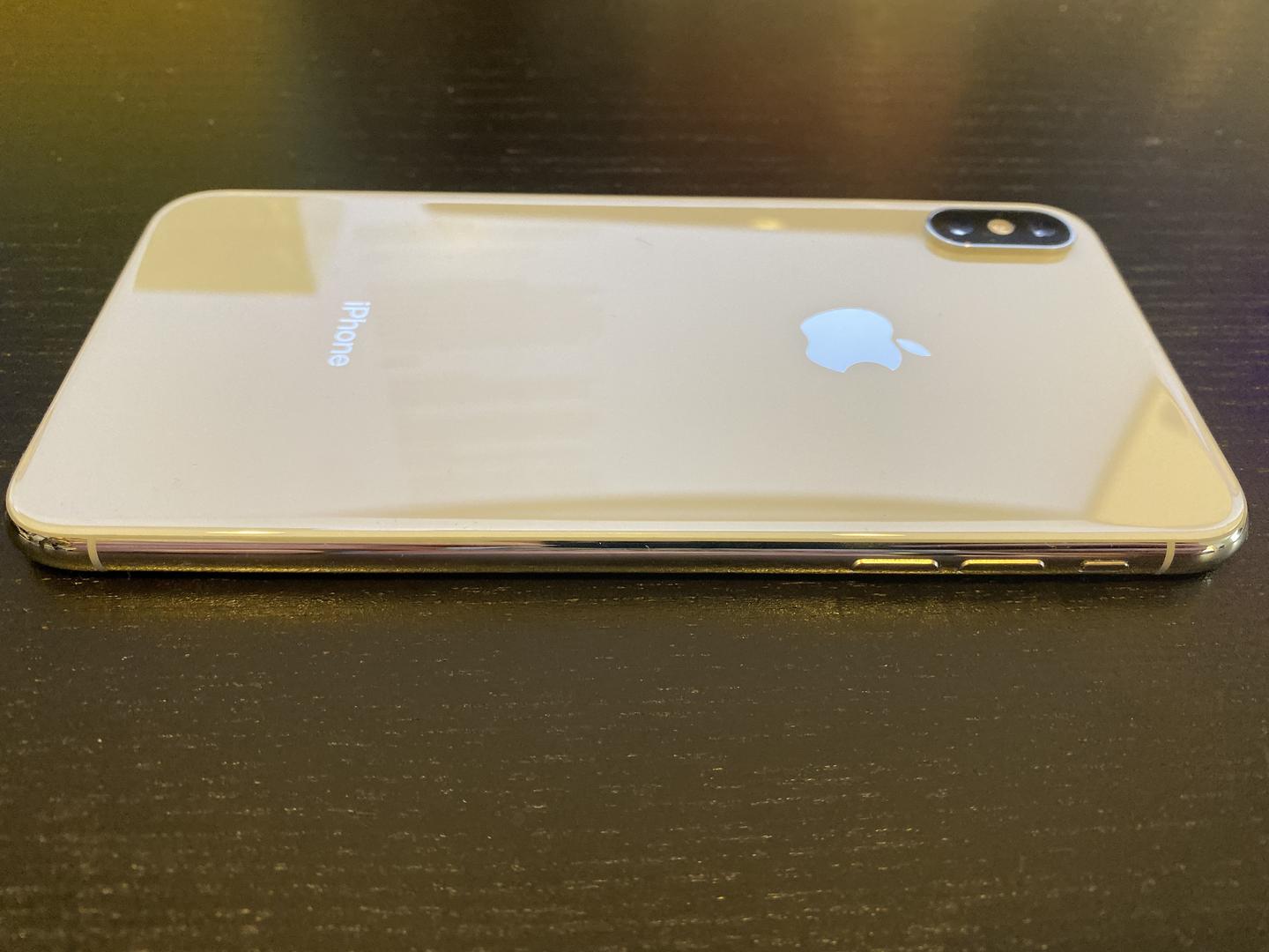 Apple iPhone Xs Max - Unlocked, Silver, 512GB, A1921 - LRYL49012 - Swappa