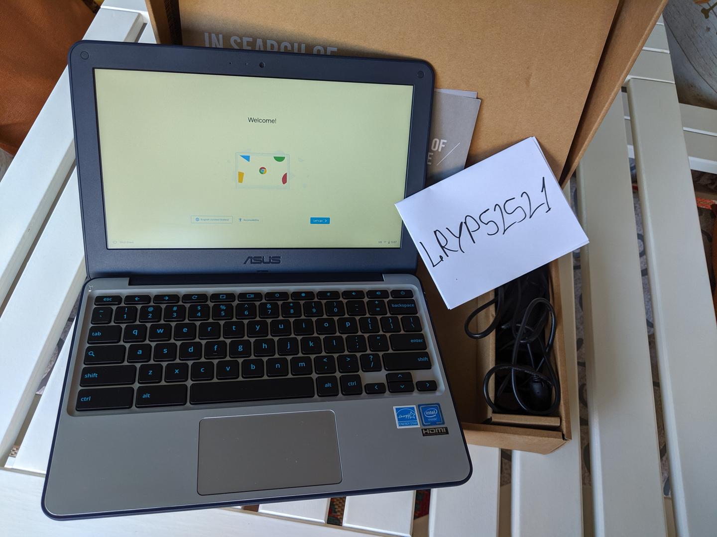 Asus Chromebook C202S - Navy Blue, 16GB, 4GB - LRYP52521 - Swappa