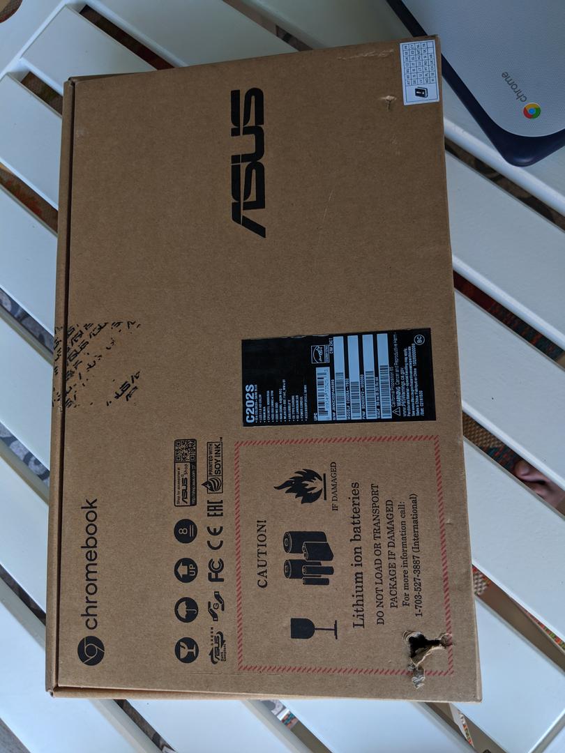 Asus Chromebook C202S - Navy Blue, 16GB, 4GB - LRYP52521 - Swappa