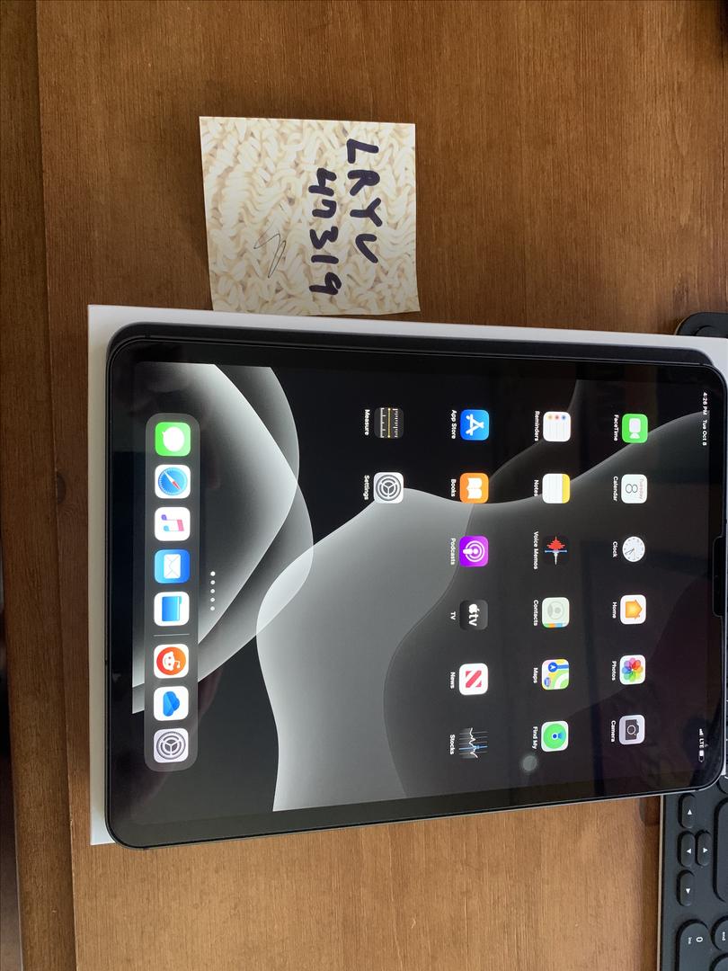 Apple iPad Pro 11" 2018 - Unlocked, Gray, 256GB, A2013 - LRYV47319 - Swappa