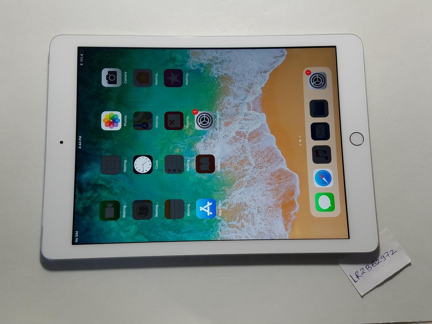 Apple iPad 5th Gen - Unlocked, Silver, 32GB, A1823 - LRZB62972 - Swappa