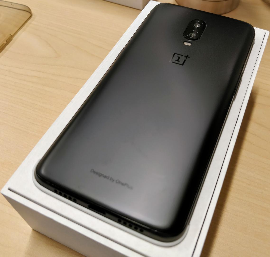 OnePlus 6T - Unlocked, Black, 128GB, 8GB, A6013 - LRZK45694 - Swappa