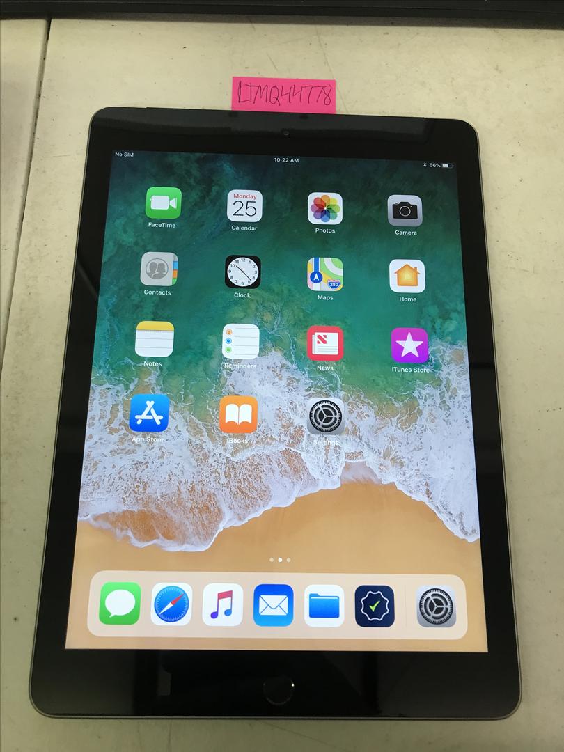 Apple iPad 6th Gen - Unlocked, Gray, 32GB, A1954 - LTMQ44778 - Swappa