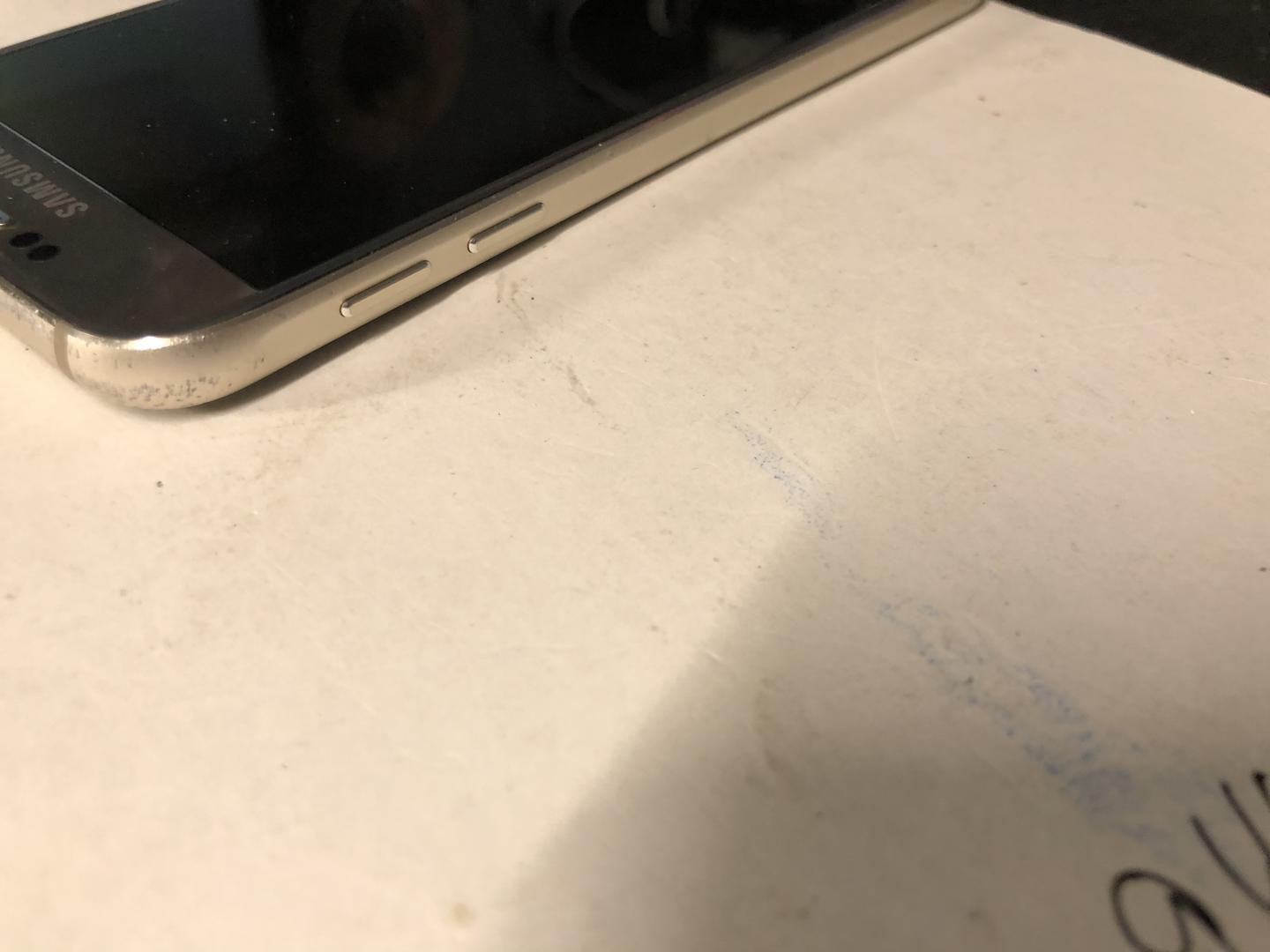 Samsung Galaxy S6 (Unlocked) [SM-G920W8] - Gold, 32 GB - LTMS19590 - Swappa