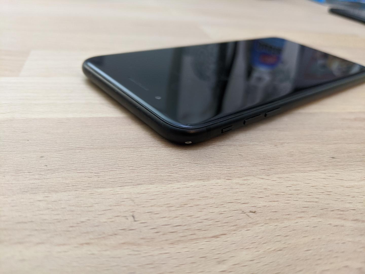 Apple iPhone 7 Plus (Verizon) [A1661] - Black, 32 GB - LTMT94166 - Swappa