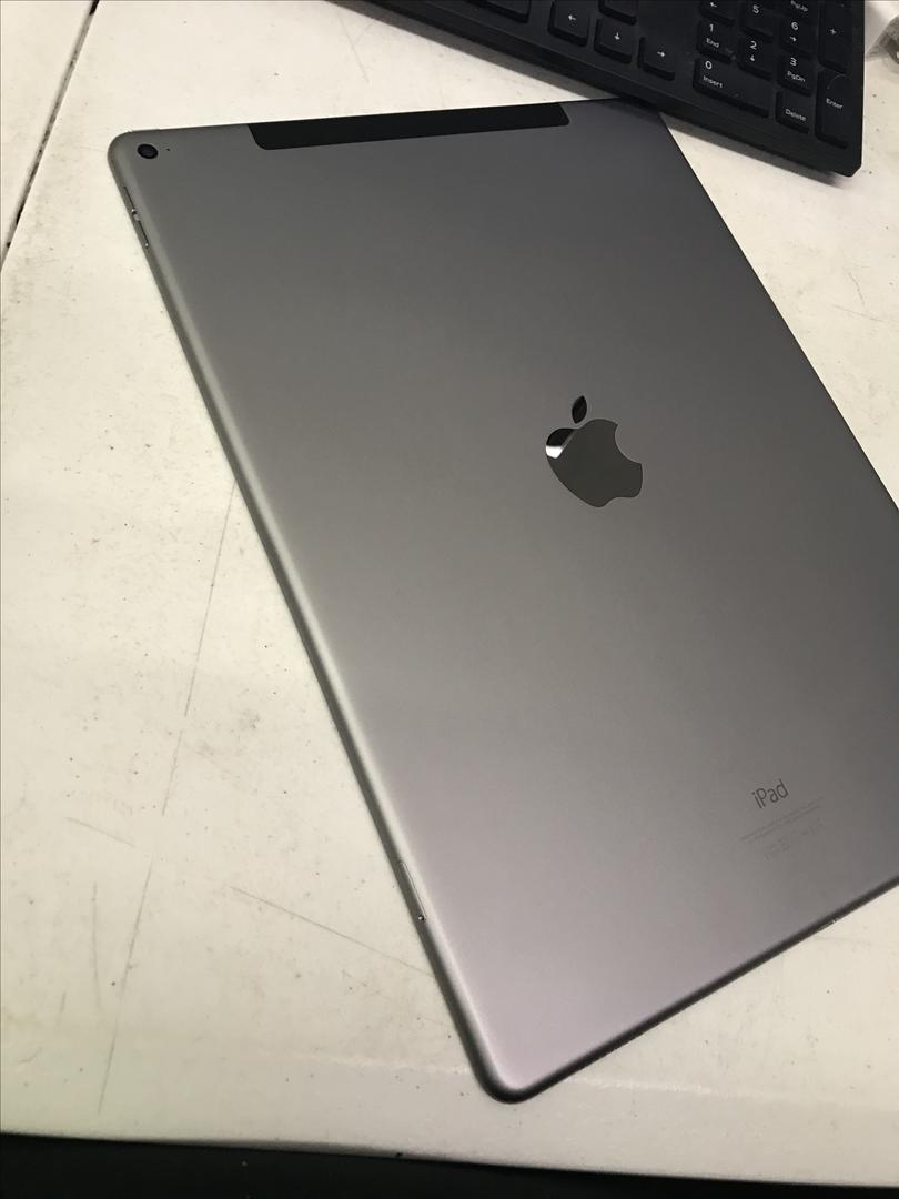 Apple iPad Pro 12.9" 1st Gen 2015 - Unlocked, Gray, 256GB, A1652, 1st ...