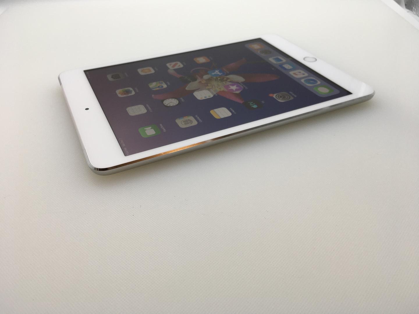 Apple iPad Mini 3 - Unlocked, White, 16GB, A1600 - LTND08977 - Swappa