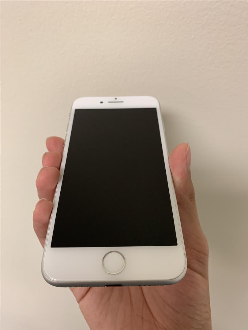 Apple iPhone 8 - AT&T, Silver, 64GB, A1905, GSM - LTNF62894 - Swappa