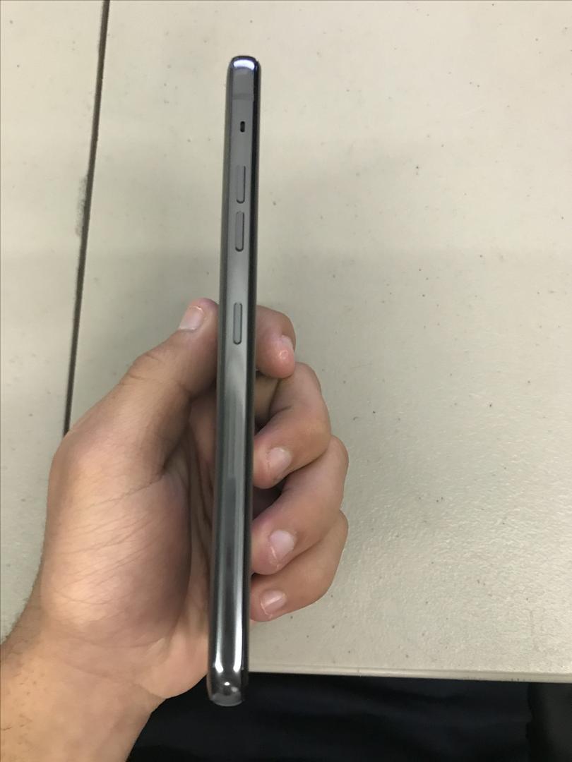 LG G8 ThinQ - Verizon, Gray, 128GB, 6GB, LM-G820UM - LUAX06512 - Swappa