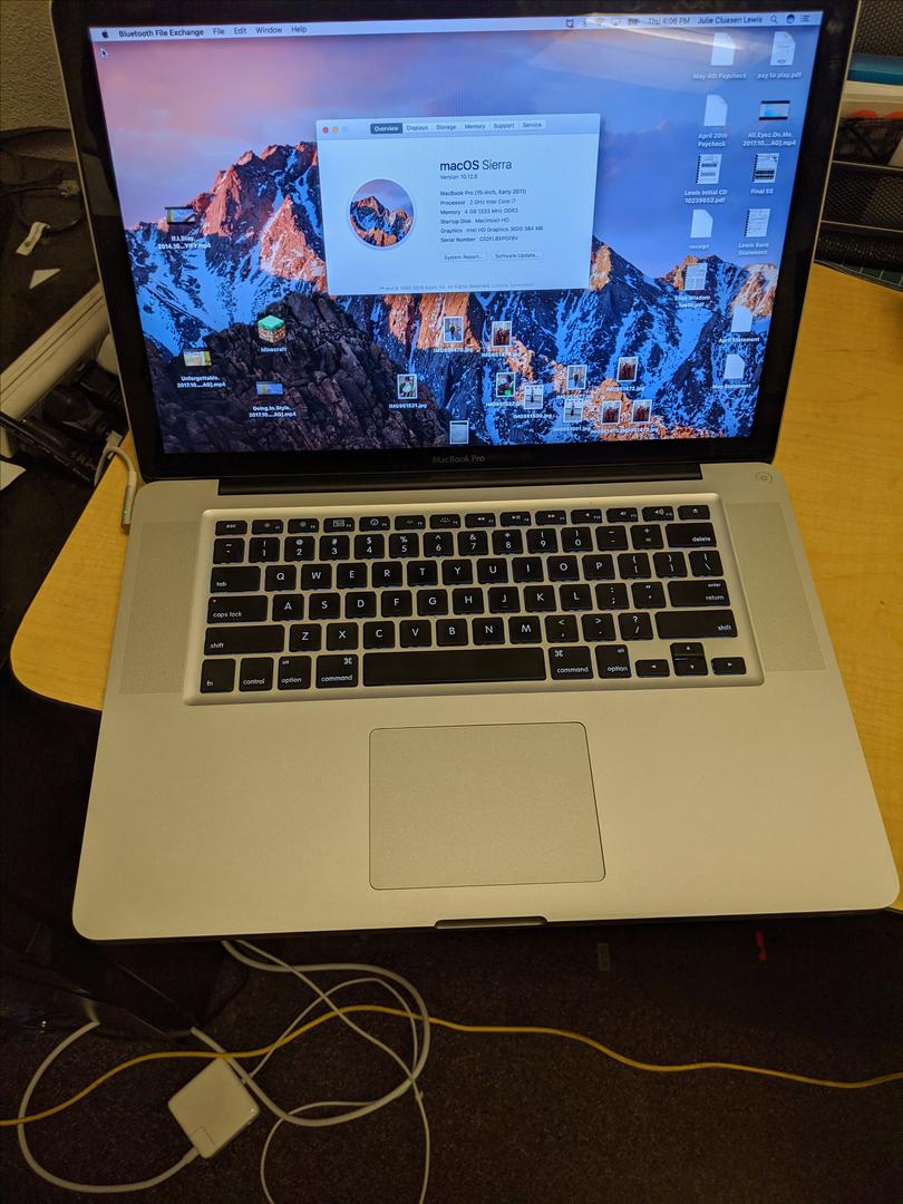 MacBook Pro 2011 (Unibody) - 15" - Silver, 256GB, 4GB - LUBW50014 - Swappa