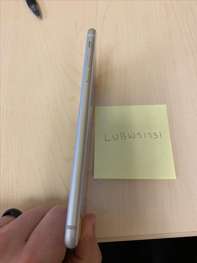 Apple iPhone 8 Plus - Verizon, Silver, 64GB, A1864 - LUBW51731 - Swappa