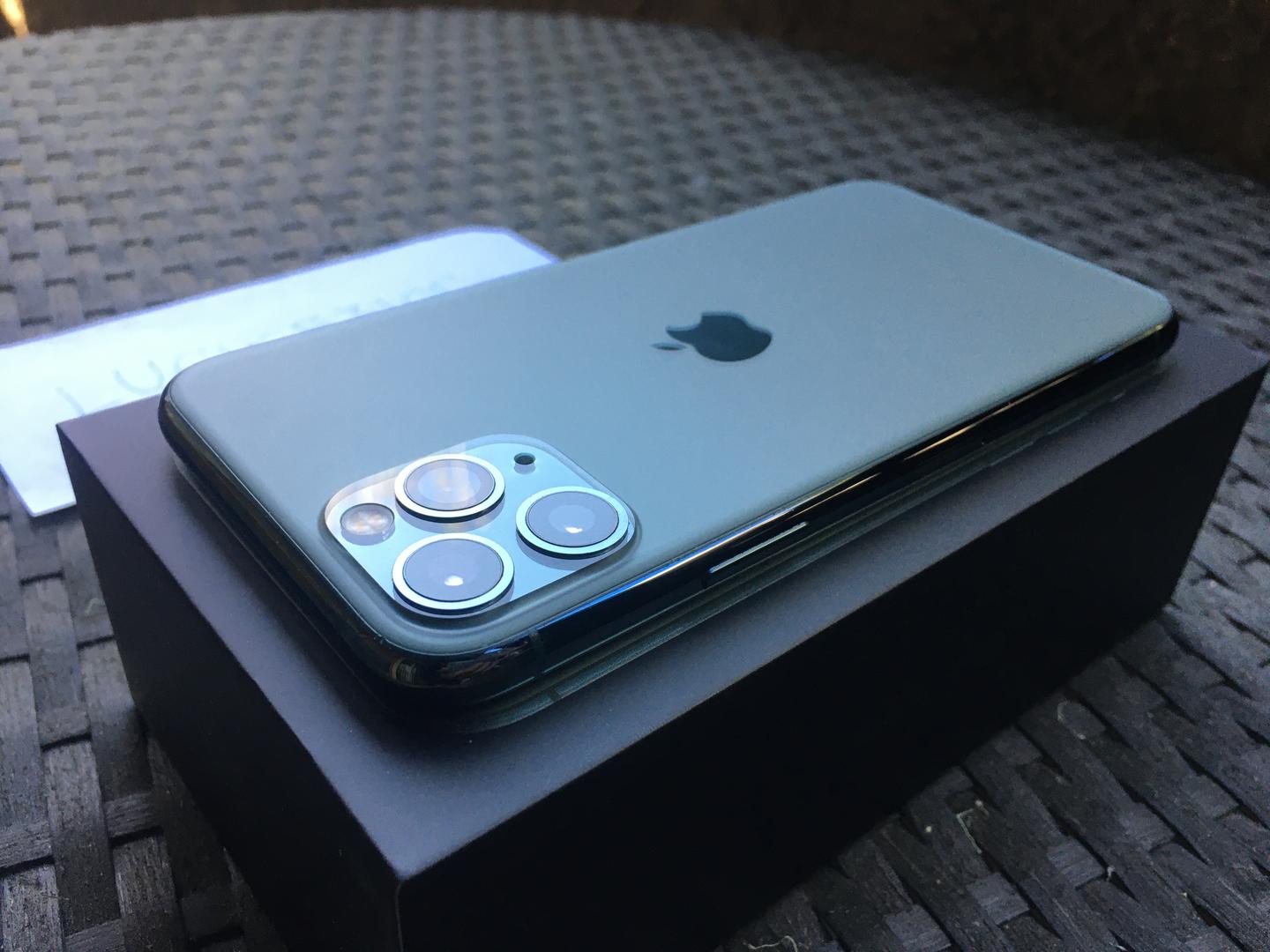 Apple iPhone 11 Pro - Unlocked, Green, 64GB, A2160 - LUCK53105 - Swappa