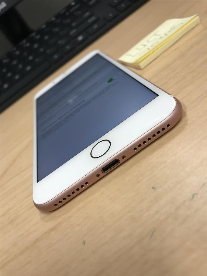 Apple iPhone 7 Plus - Unlocked, Rose Gold, 32GB, A1661 - LUCT70395 - Swappa