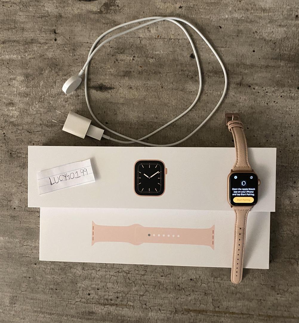 Apple Watch Series 5 40mm - Verizon, Gold, A2094 Cellular, Aluminum ...