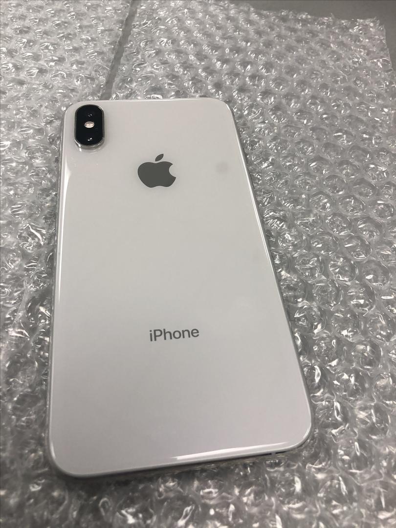 Apple iPhone X - Unlocked, Silver, 64GB, A1901, GSM - LUCZ07090 - Swappa