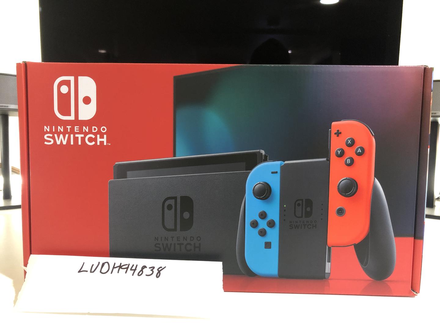 Nintendo Switch - Red & Blue, 32GB - LUDH94838 - Swappa