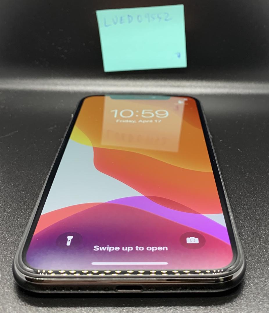 Apple iPhone X - Unlocked, Gray, 64GB, A1865 - LUED09552 - Swappa