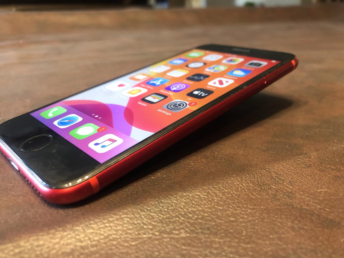 Apple iPhone 8 - T-Mobile, Red, 64GB, A1905, GSM - LUEN17907 - Swappa