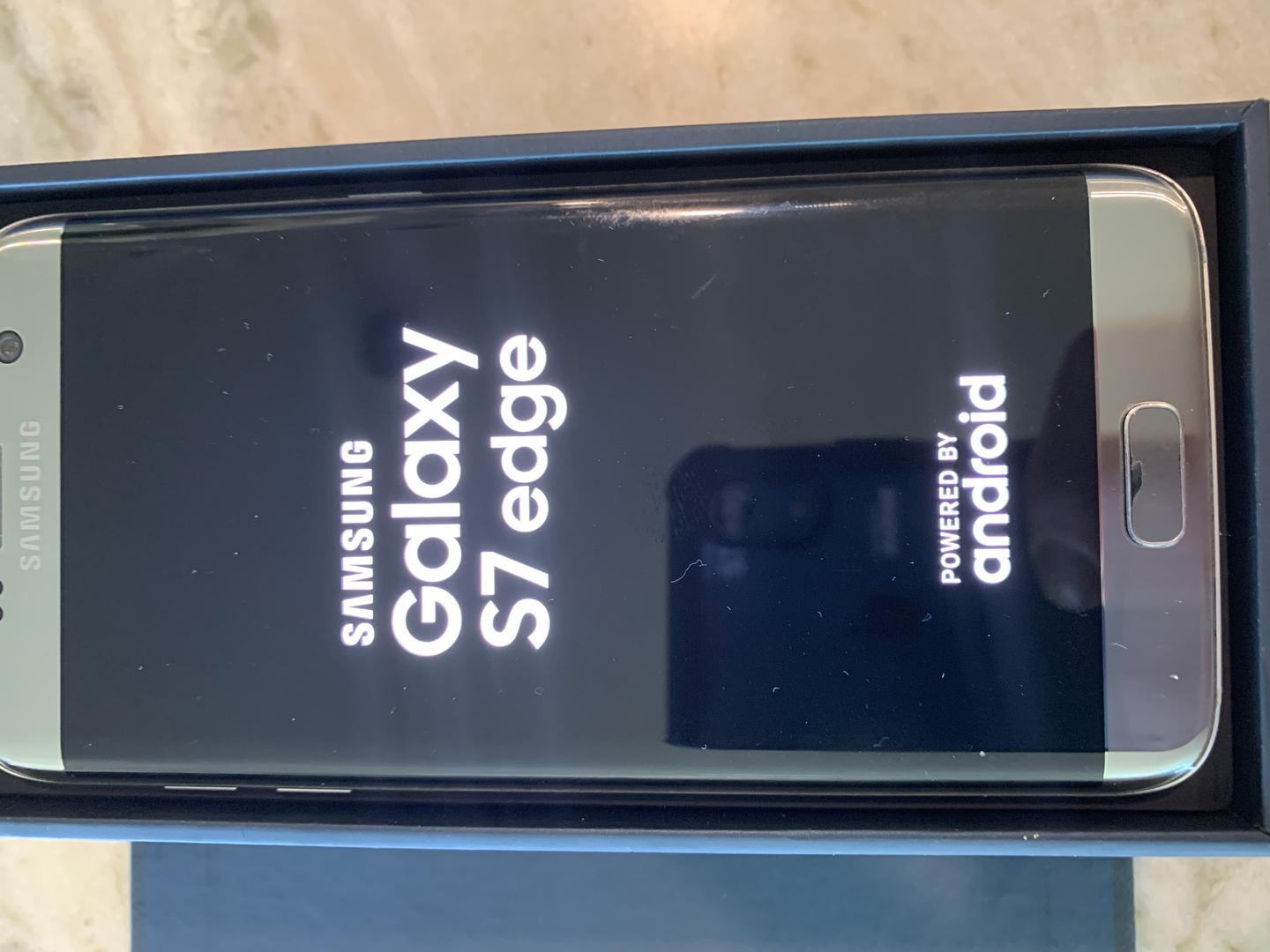 Samsung Galaxy S7 Edge - AT&T, Silver, 32GB, SM-G935A - LUEQ85574 - Swappa
