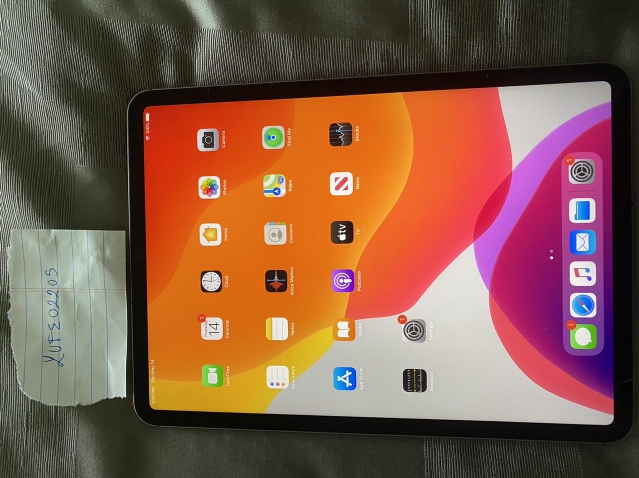 Apple iPad Pro 11" 2018 - Unlocked, Gray, 256GB, A2013 - LUFE02205 - Swappa