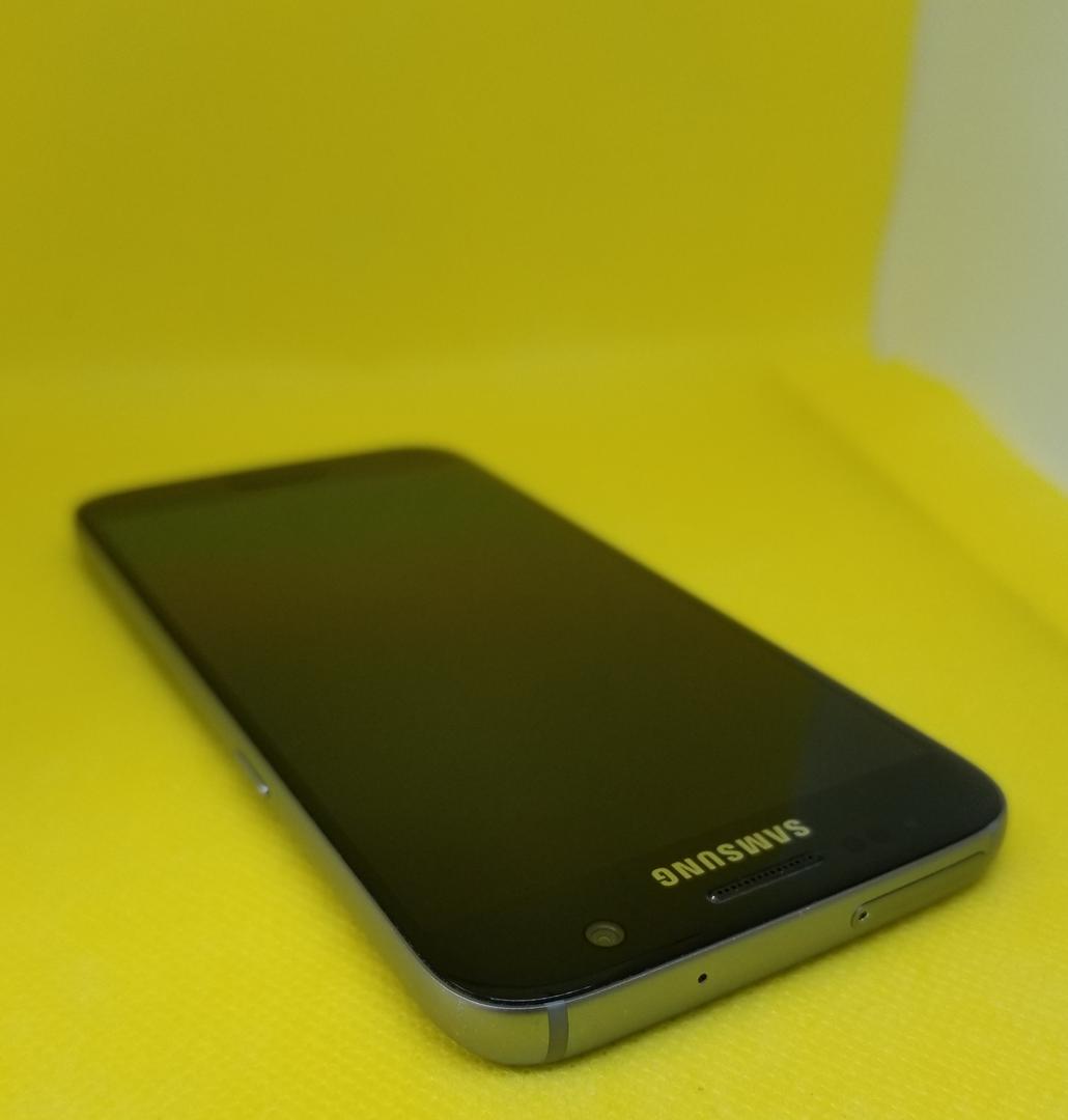 Samsung Galaxy S7 - Unlocked, Black, 32GB, SM-G930U - LUHB31708 - Swappa