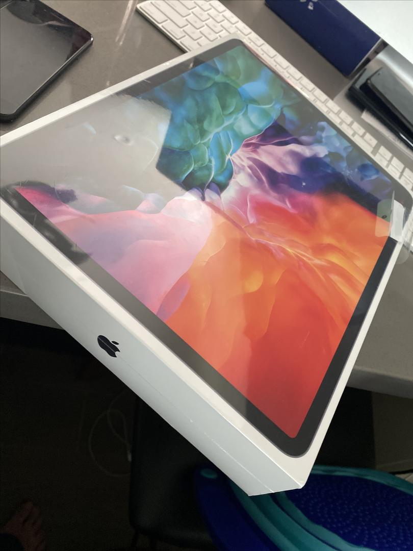 Apple iPad Pro 12.9" 4th Gen 2020 - Wi-Fi, Gray, 128GB, A2229 ...