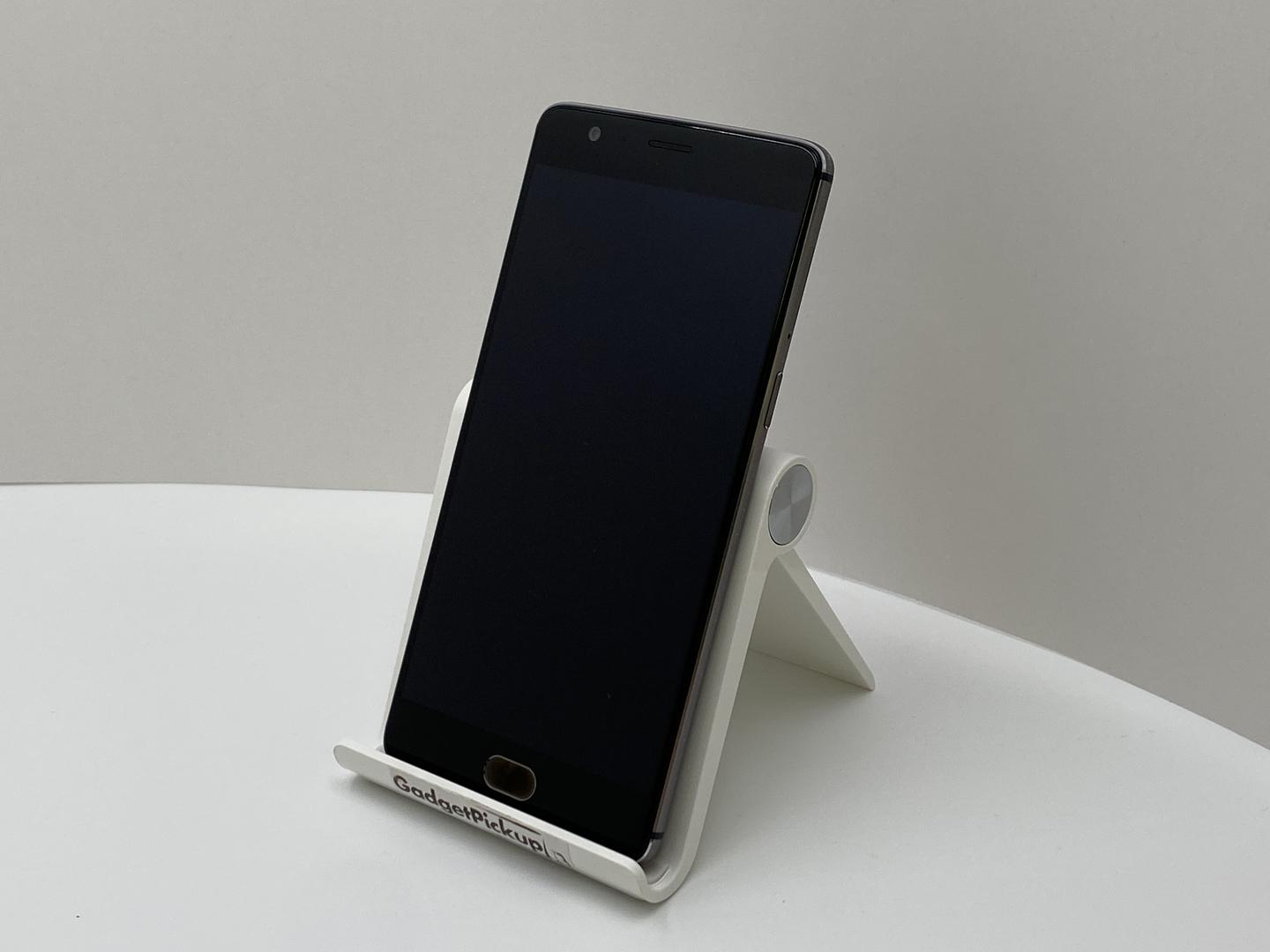 OnePlus 3T - Unlocked, Black, 64GB, 6GB, A3000 - LULV86447 - Swappa