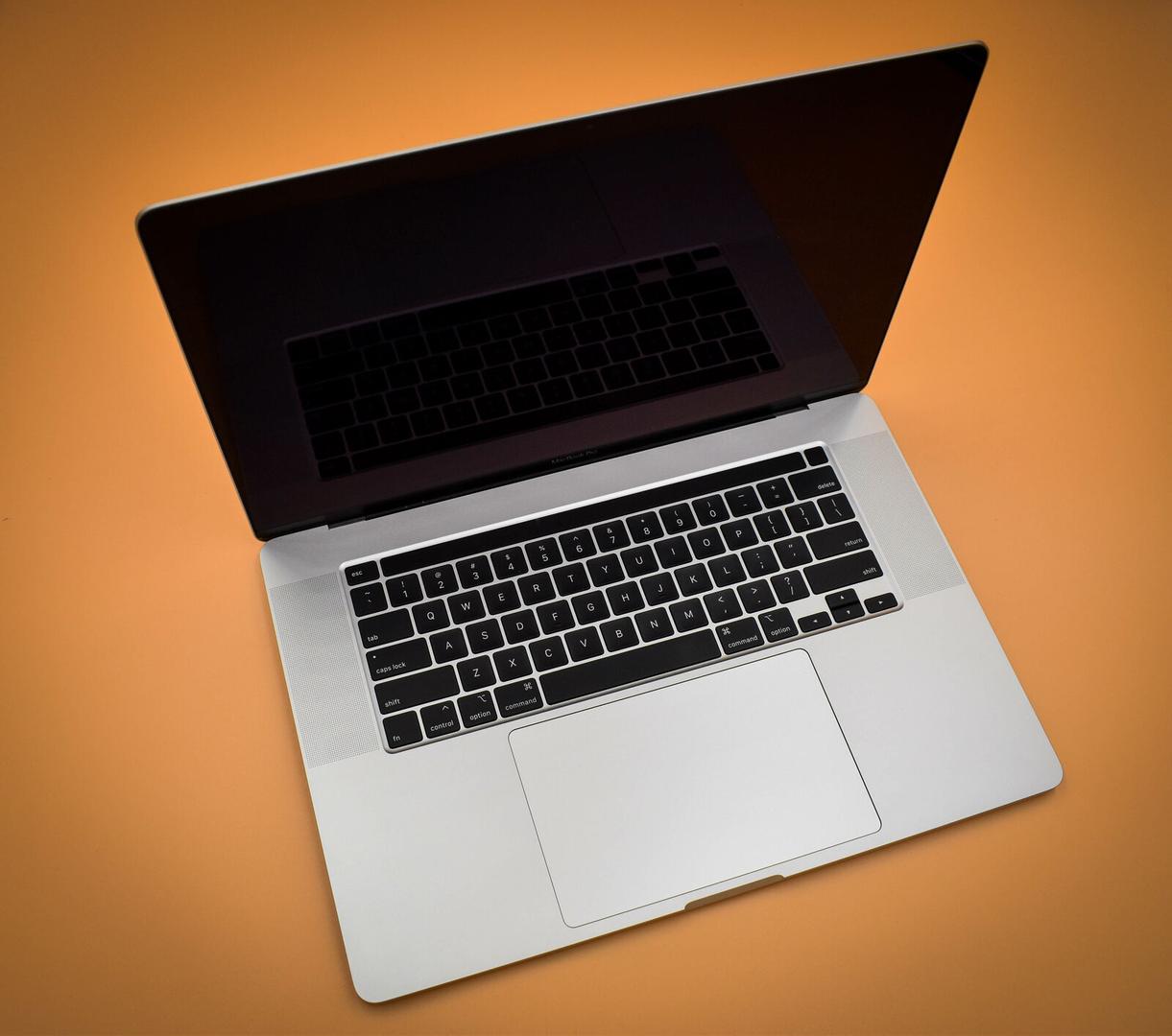 MacBook Pro 2019 - 16" - I7, Silver, 512GB, 32GB - LUMT16295 - Swappa