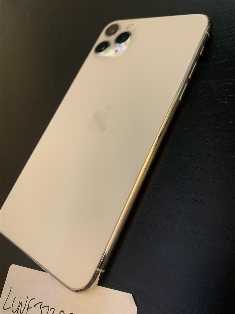 Apple iPhone 11 Pro Max - Xfinity, Silver, 64GB, A2161 - LUNF37322 - Swappa