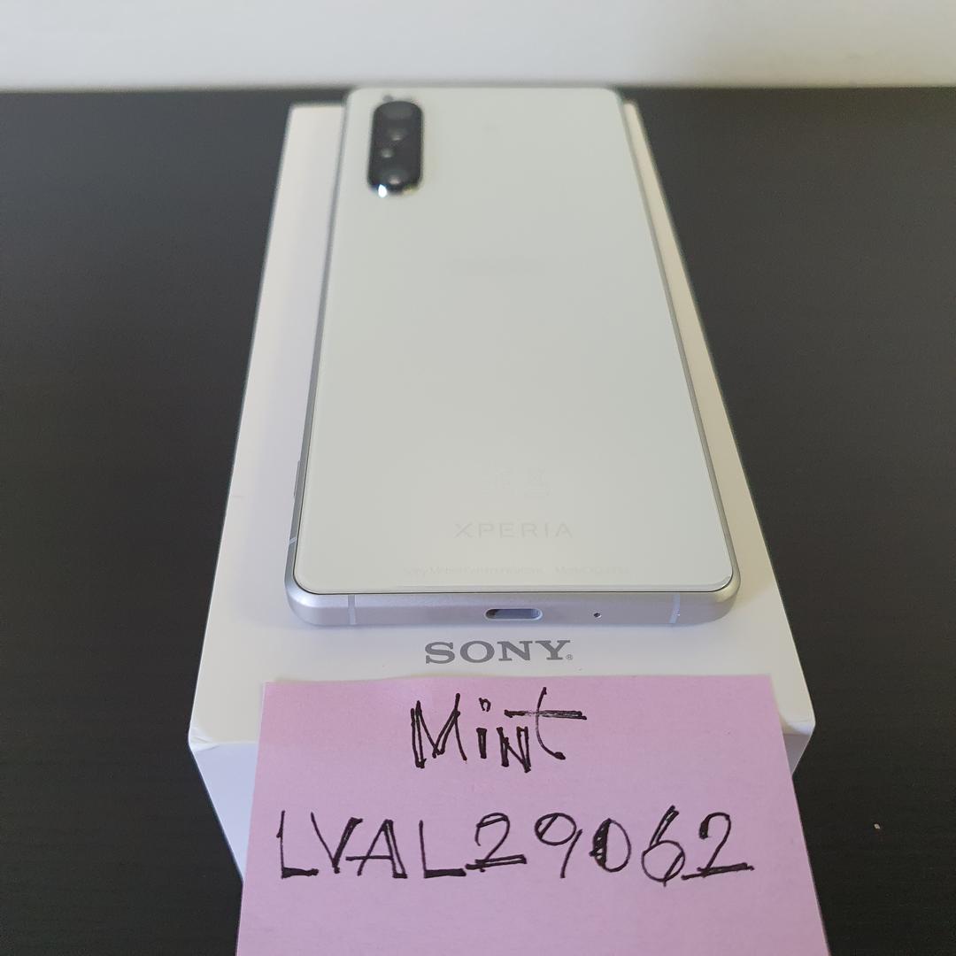 Sony Xperia 1 II - Unlocked, White, 256GB, 8GB - LVAL29062 - Swappa