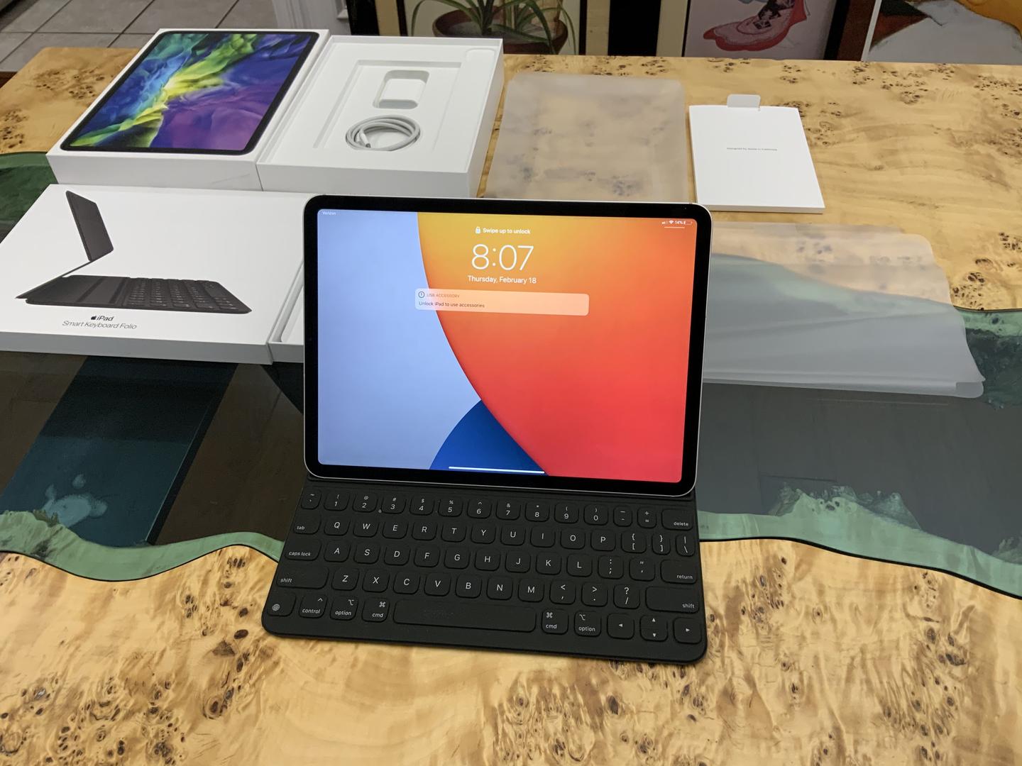 Apple iPad Pro 11" 2nd Gen 2020 - Unlocked, Gray, 1TB, A2068 ...