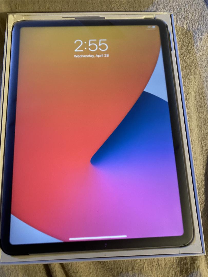 Apple iPad Pro 11" 2018 - Wi-Fi, Gray, 64GB, A1980 - LVEN37151 - Swappa