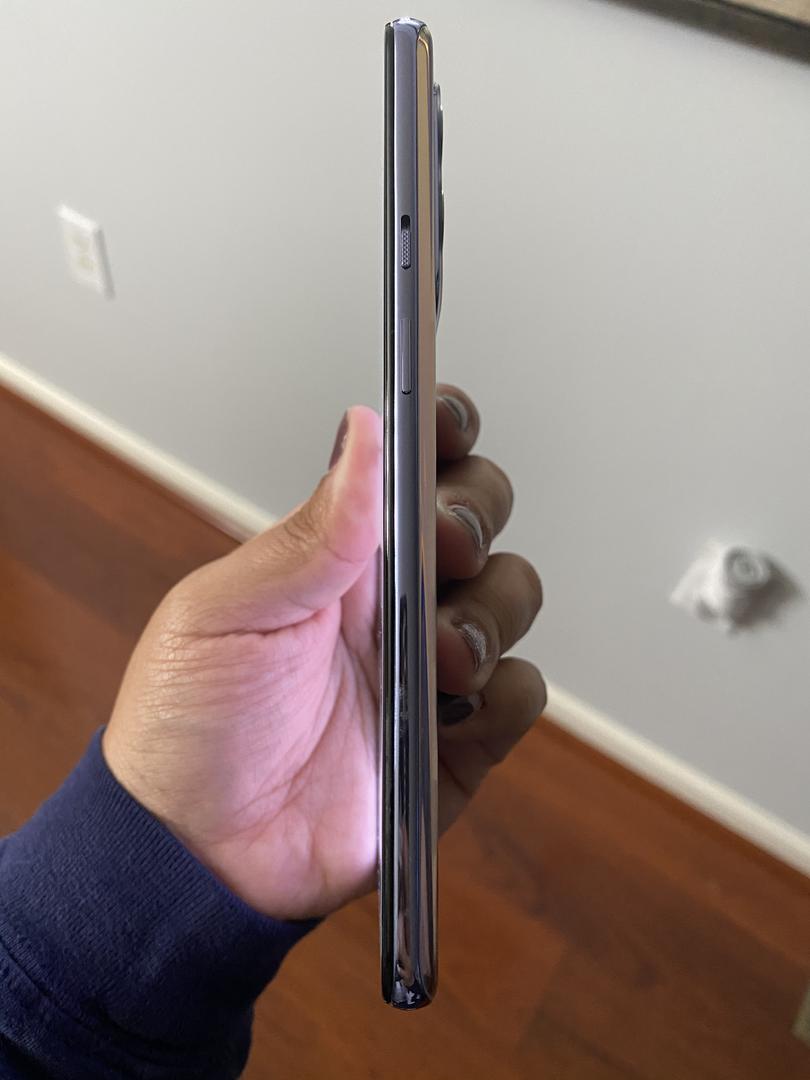 OnePlus 9 (Unlocked) [LE2115] - Purple, 128 GB, 8 GB - LVFW67730 - Swappa