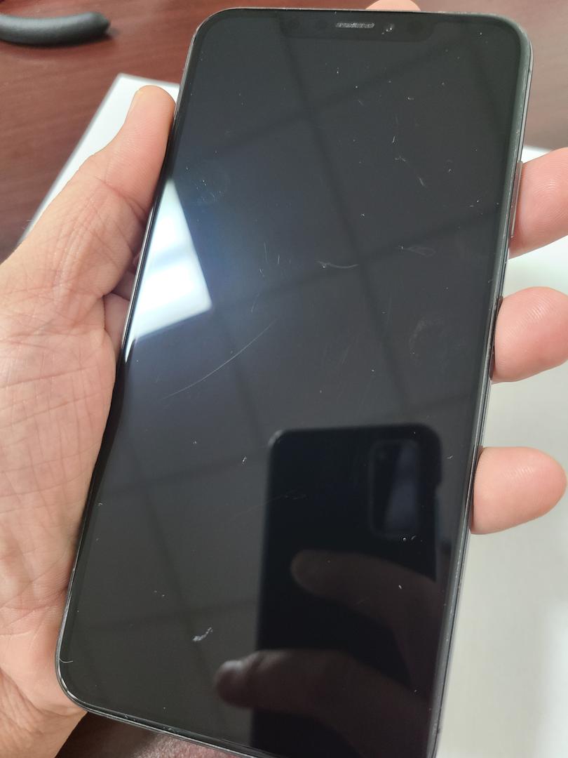 iPhone Xs Max - Guide, Specs, Prices, and More - Swappa