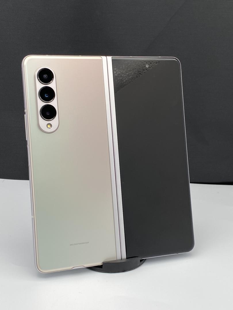 Samsung Galaxy Z Fold3 5G - Verizon, Silver, 256GB, 12GB, SM-F926U ...