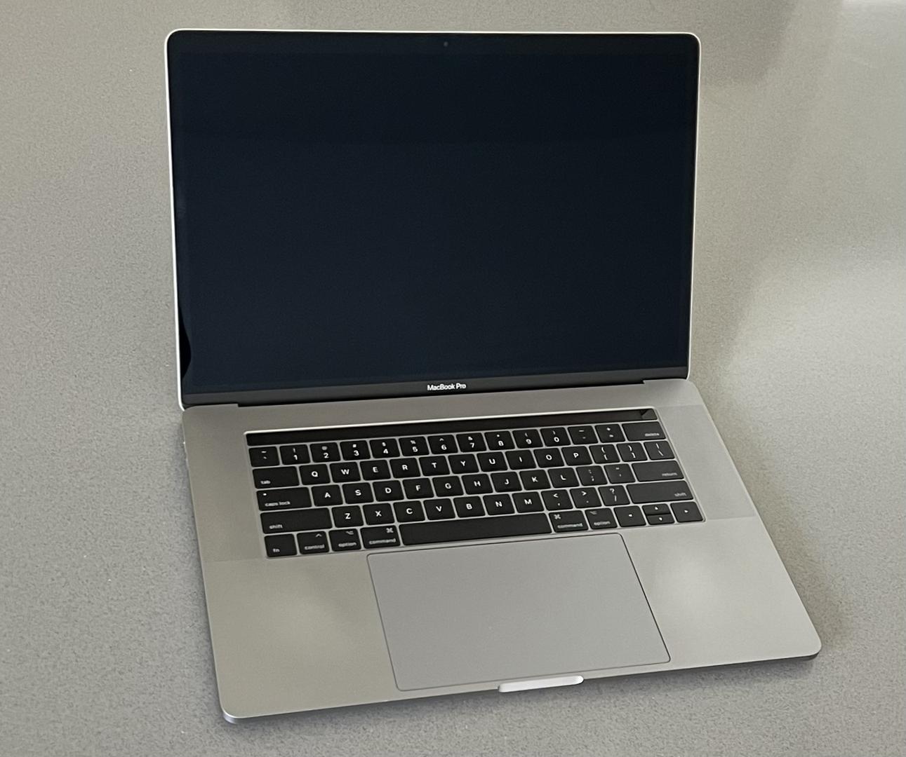 MacBook Pro 2017 (With Touch Bar) - 15" - I7, Gray, 1TB, 16GB ...