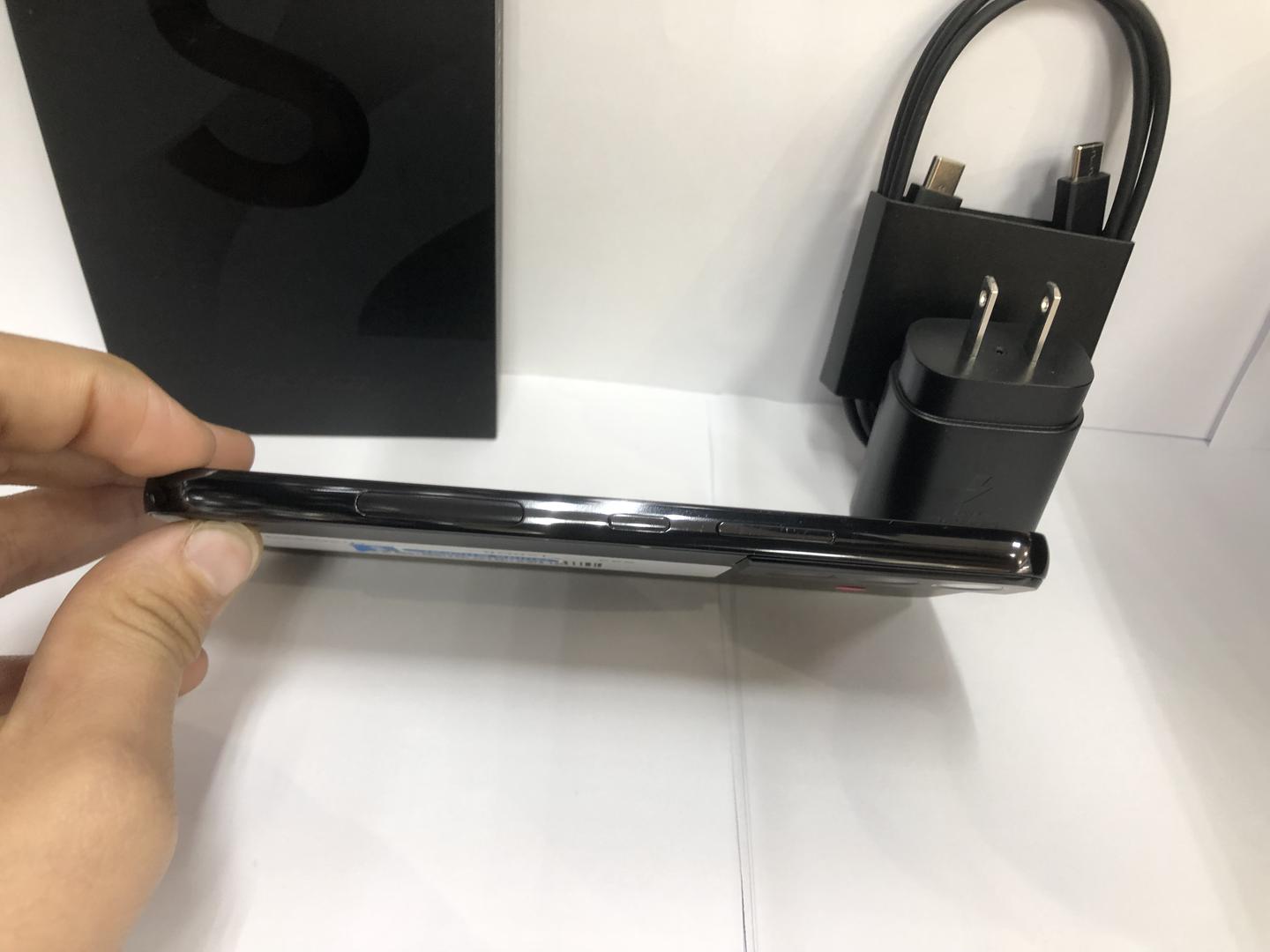 Samsung Galaxy S22 - T-Mobile, Black, 128GB, 8GB, SM-S901U - LWHJ05683 ...