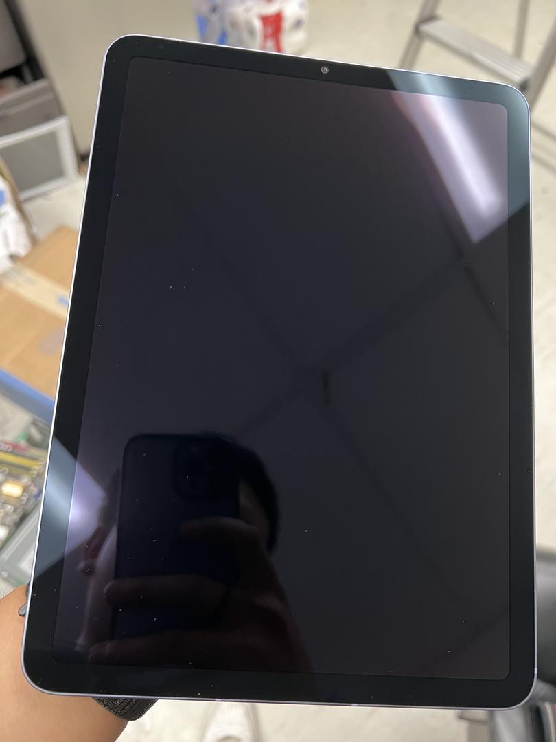 Apple iPad Air 5th Gen - Wi-Fi, Purple, 64GB, A2588 - LWHT65996 - Swappa