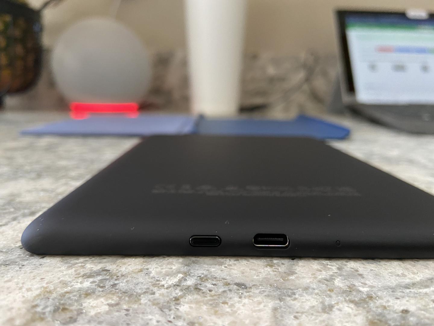 Amazon Kindle Paperwhite 11th Gen 2021 - Amazon, Black, 8GB - LWJG64709 ...