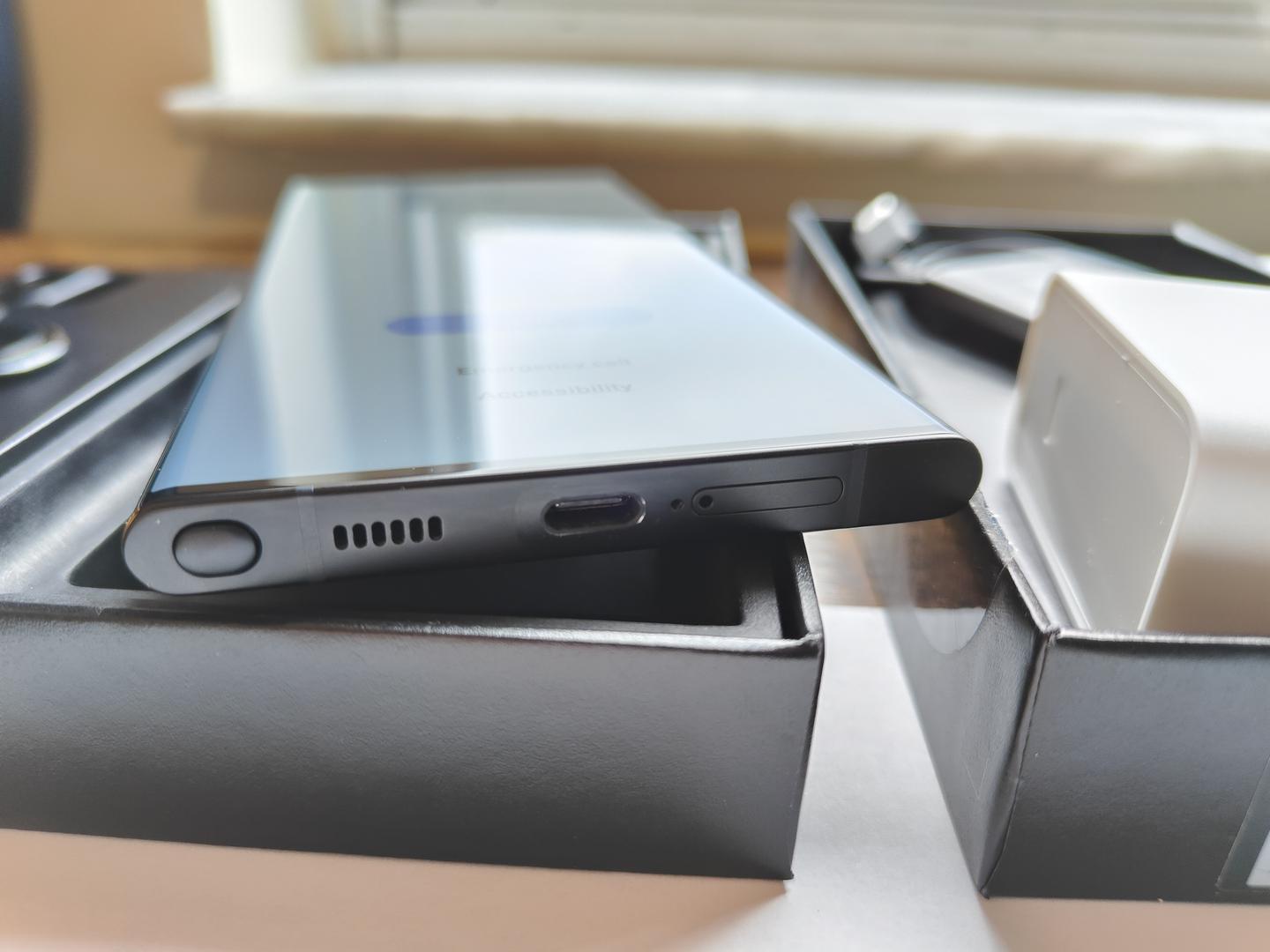 Samsung Galaxy S22 Ultra - Unlocked, Sky Blue, 512GB, 12GB, SM-S908U1 ...