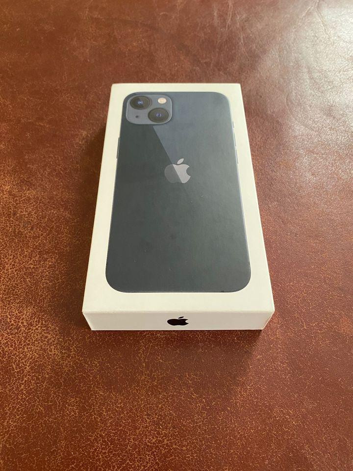 Apple iPhone 13 - AT&T, Midnight, 256GB, A2482 - LWKY02929 - Swappa