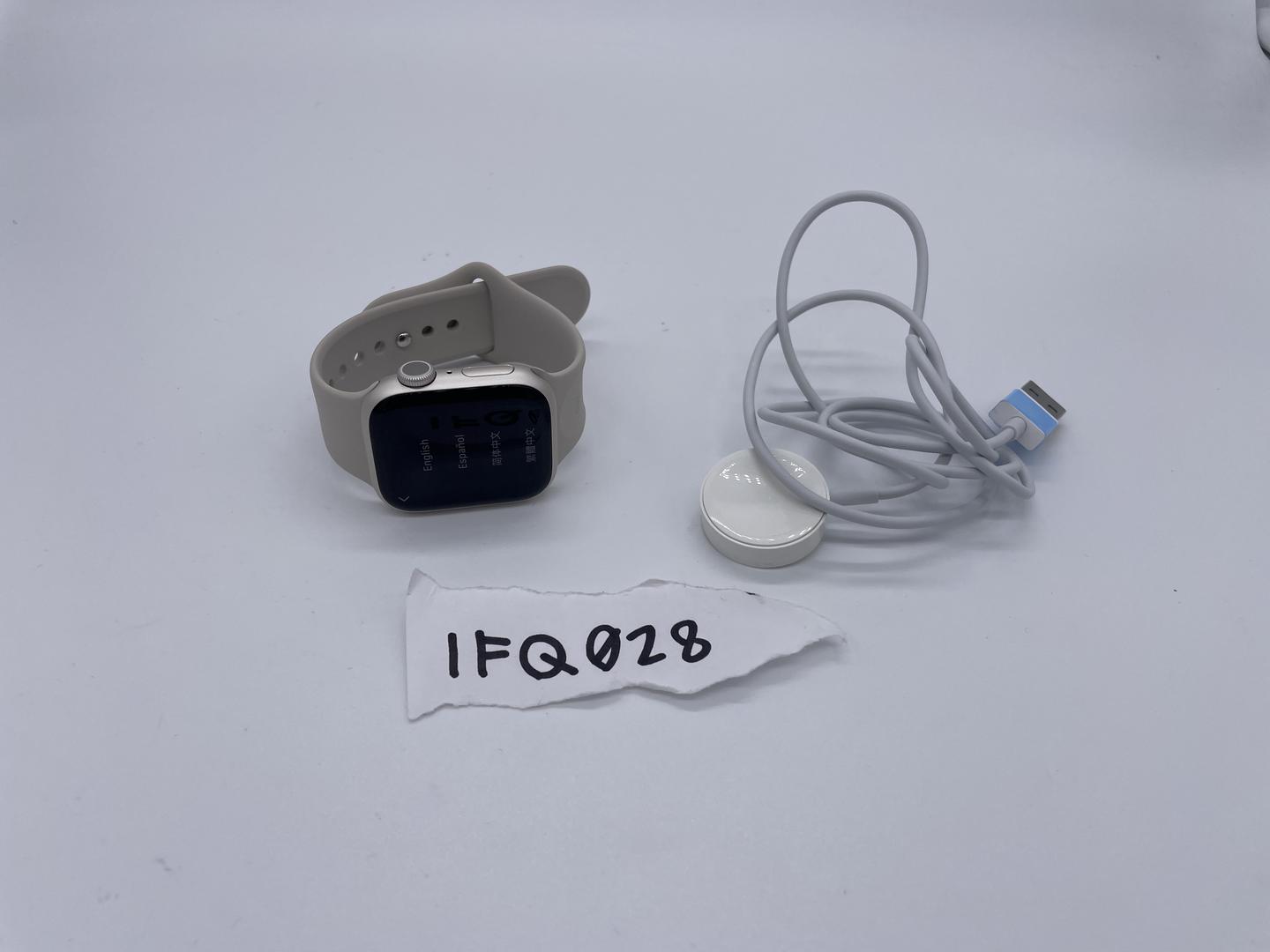 Apple Watch Series 8 41mm - Starlight, A2770 - GPS, Aluminum ...