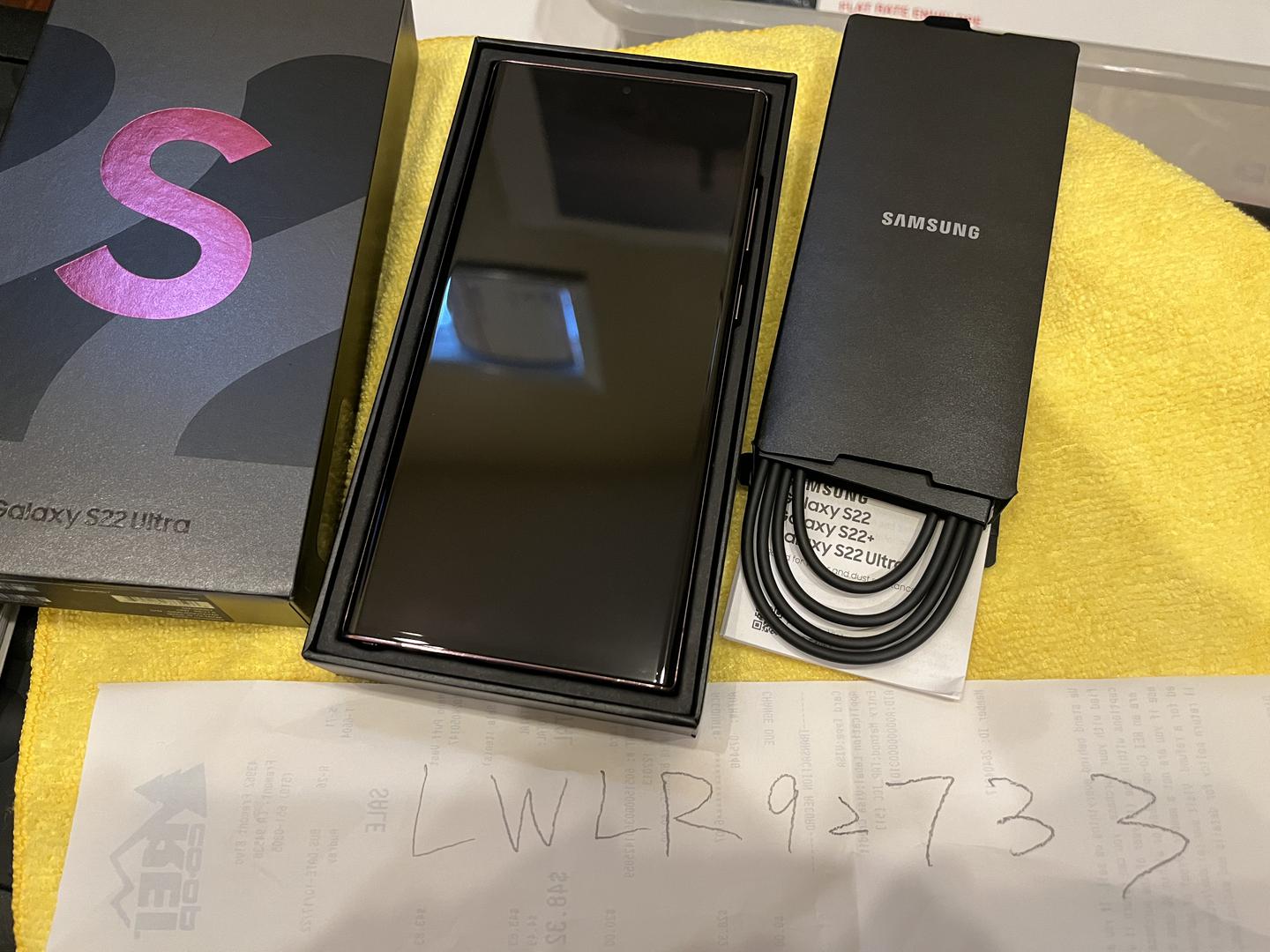 Samsung Galaxy S22 Ultra - T-Mobile, Burgundy, 256GB, 12GB, SM-S908U ...