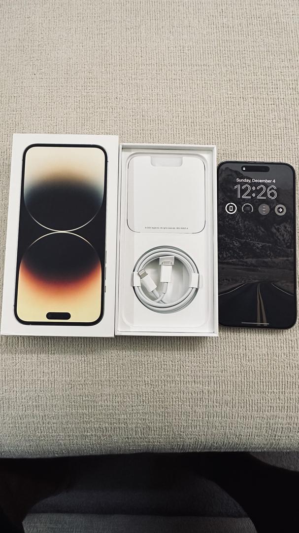 Apple iPhone 14 Pro Max - Unlocked, Gold, 512GB, A2651 - LWMZ05653 - Swappa