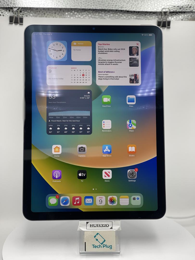 Apple iPad Air 5th Gen - Wi-Fi, Gray, 64GB, A2588 - LXCQ97630 - Swappa