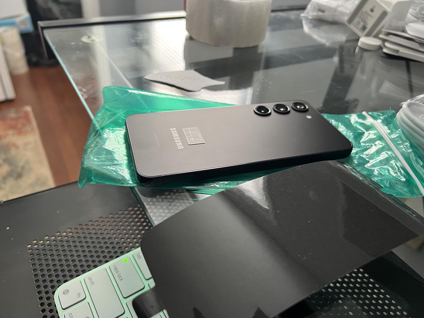 Samsung Galaxy S23 - Verizon, Black, 128GB, 8GB, SM-S911U - LXCV64962 ...