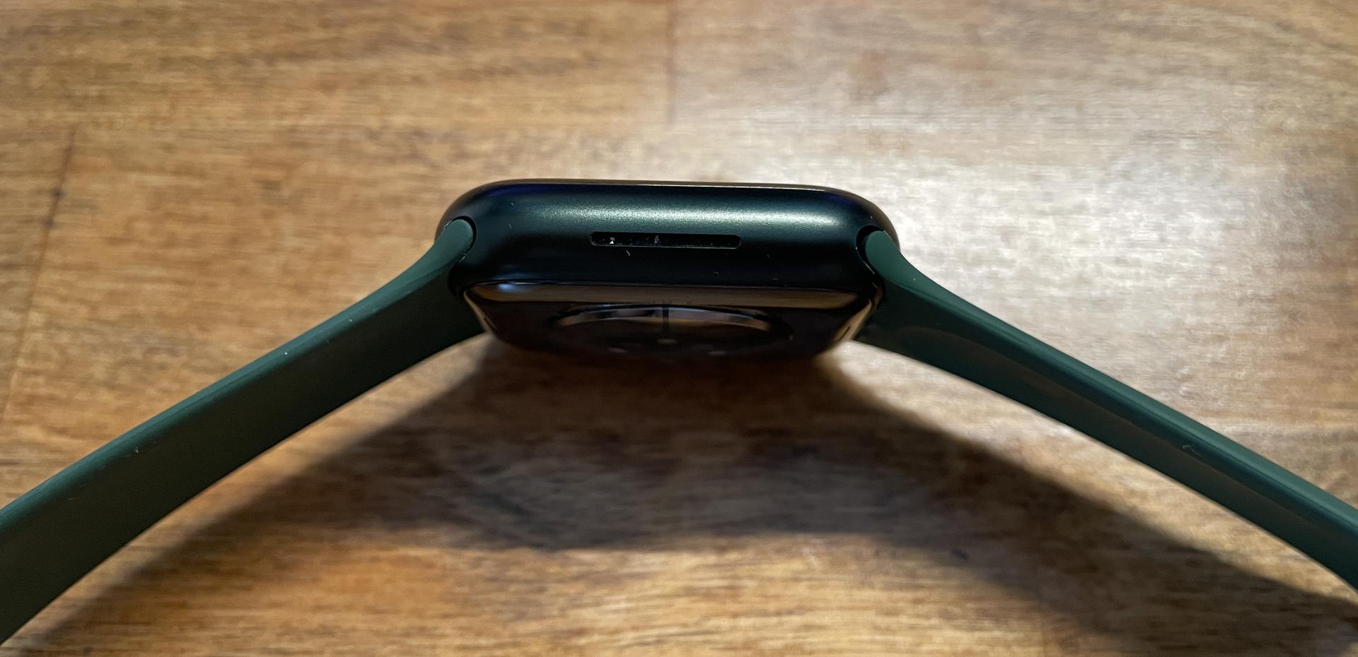 Apple Watch Series 7 41mm - Green, A2473 - GPS, Aluminum - LXHR63977 - Swappa