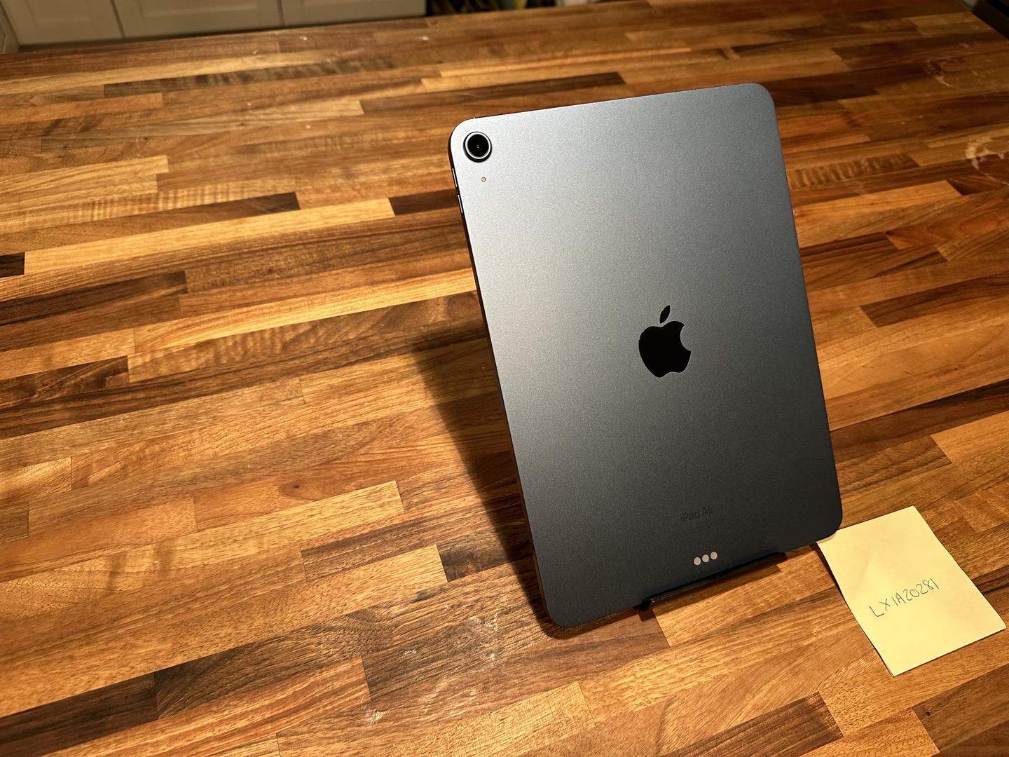 Apple iPad Air 5th Gen - Wi-Fi, Blue, 64GB, A2588 - LXIA20281 - Swappa