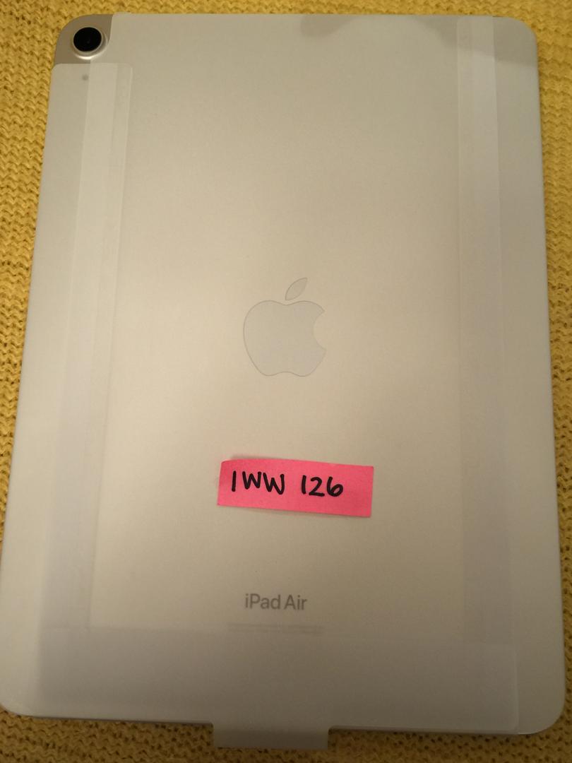 Apple iPad Air 5th Gen - Wi-Fi, Starlight, 64GB, A2588 - LXIW31369 - Swappa